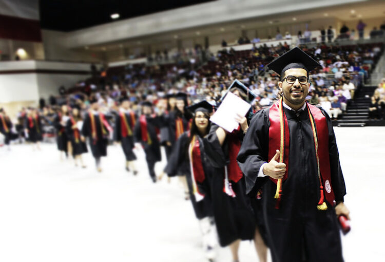 Sul Ross Students Receive Degrees at 2018 Spring Commencement - SUL ROSS